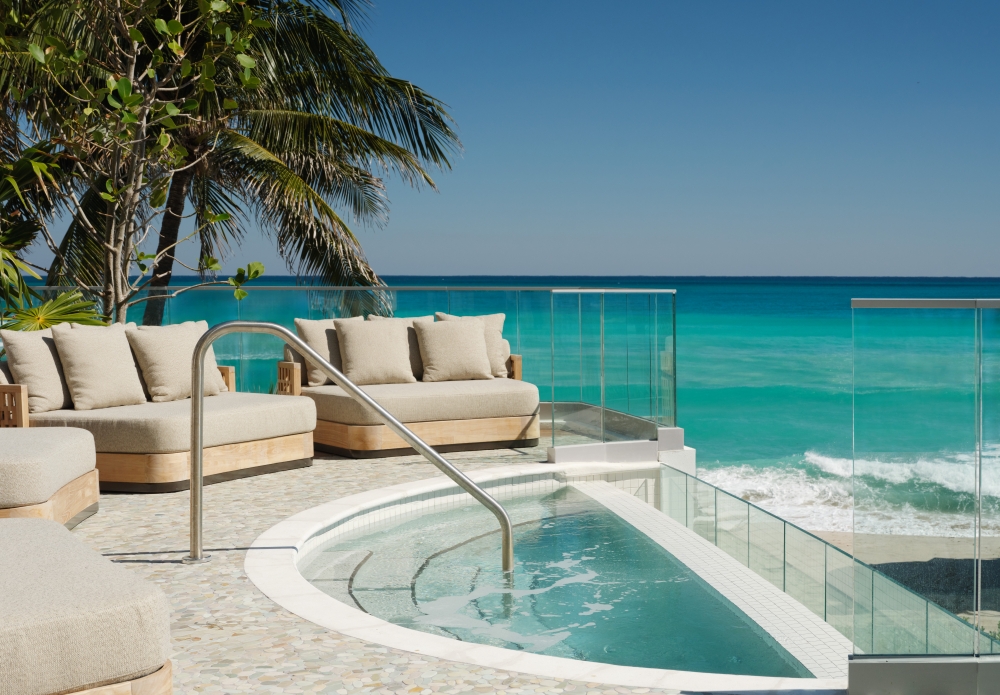 Diplomat Beach Resort Unveils Verandah Social Club Amid Signia by ...