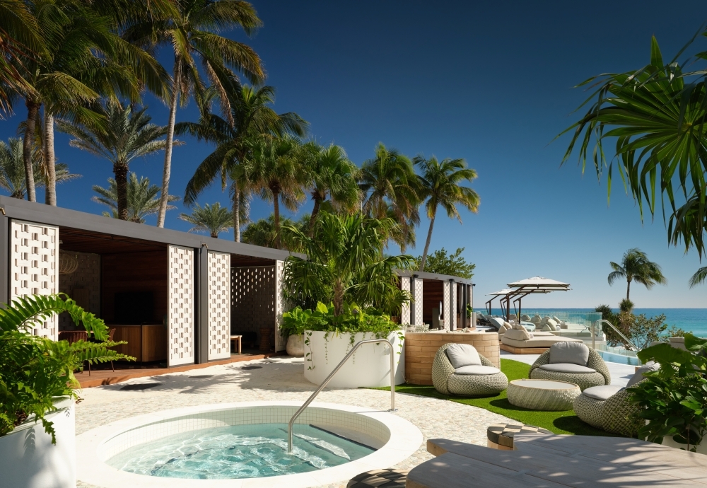 Diplomat Beach Resort Unveils Verandah Social Club Amid Signia by ...